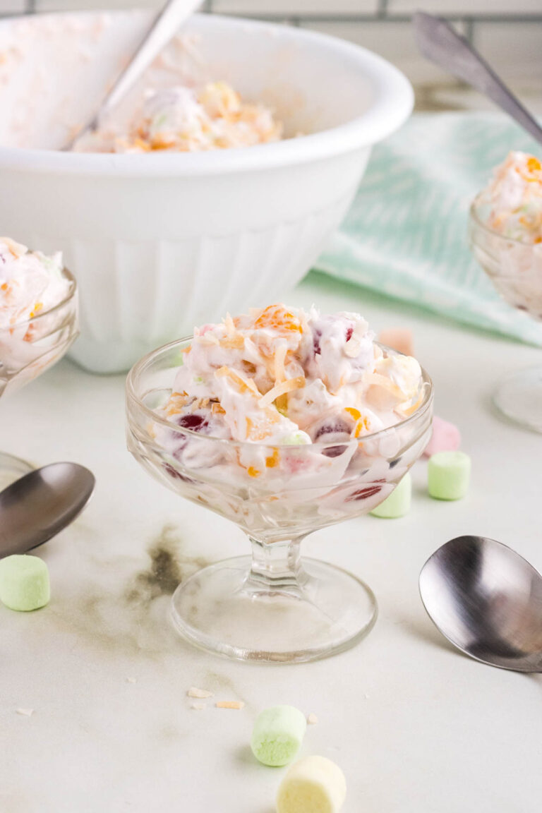 12 Perfect Valentine's Day Salads