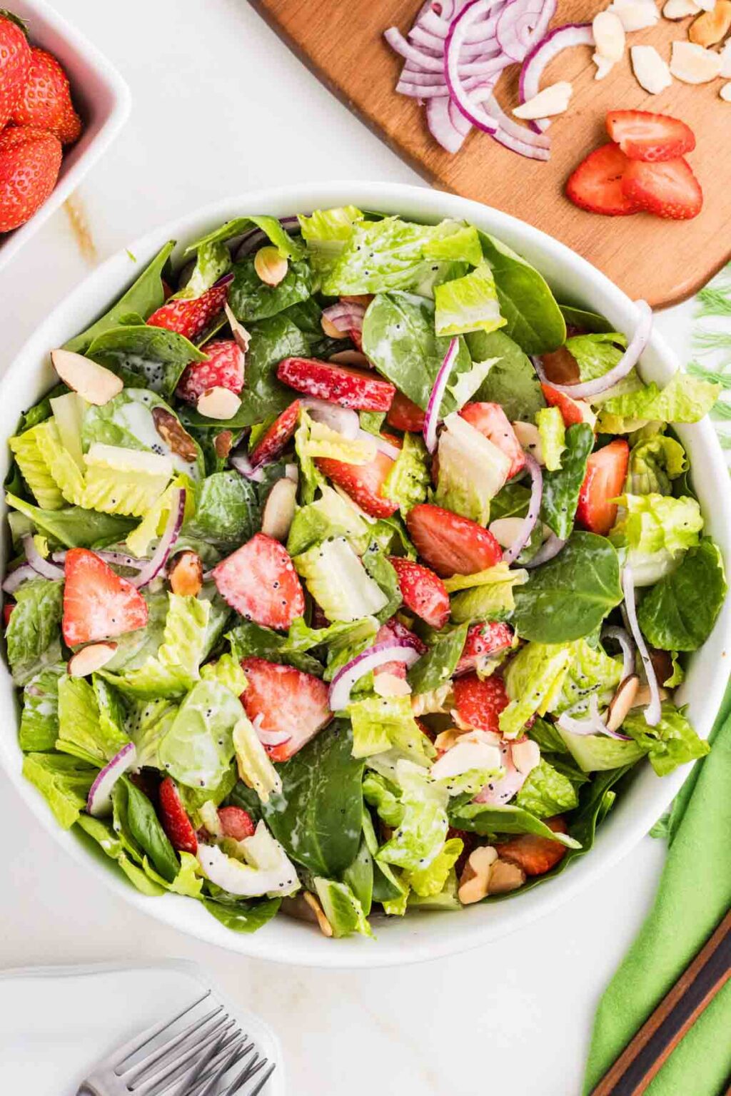 12 Perfect Valentine's Day Salads